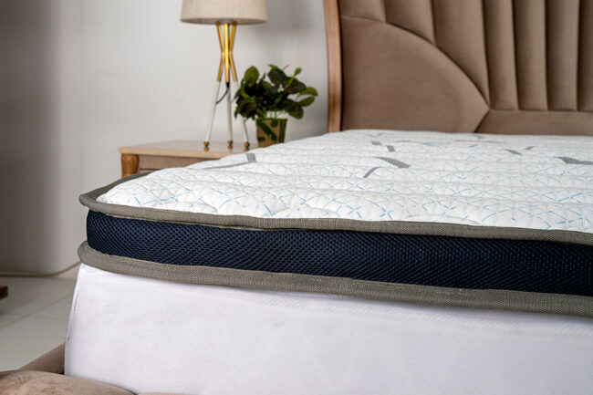 Buy Temperature Controlled Mattress Topper | THE HOME UAE